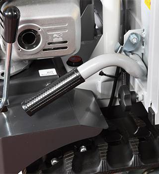 Delimbing, sectioning and bucking – Oleomac